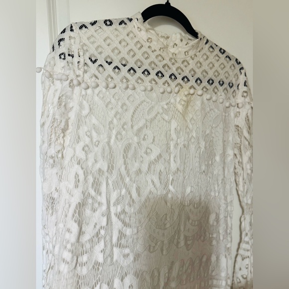 Dresses | Elegant White Lace Dress Flare Arms Like Bell Bottom Arm The ...